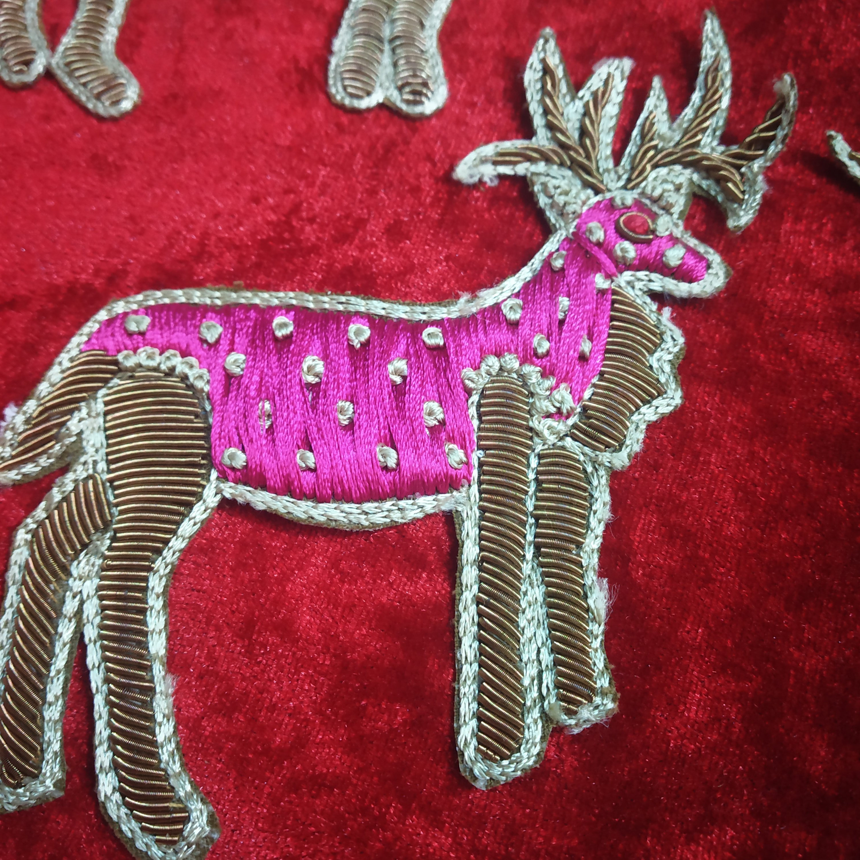 Reindeer Hand Embroidered Appliques Animal Thread work Denim | Etsy