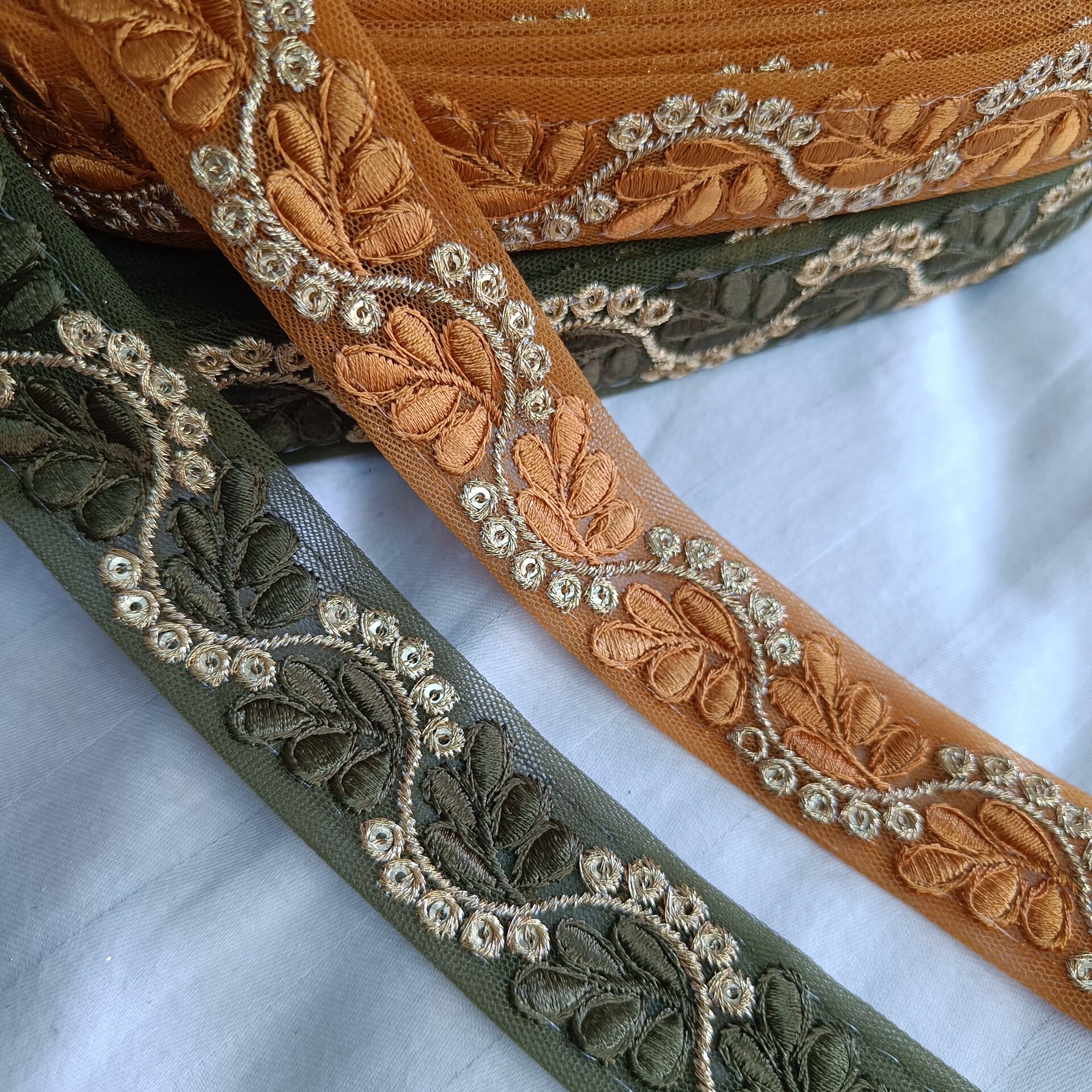 1" Pastel Color Gold Embroidered Trim by Yard Decorative Sari Border ...
