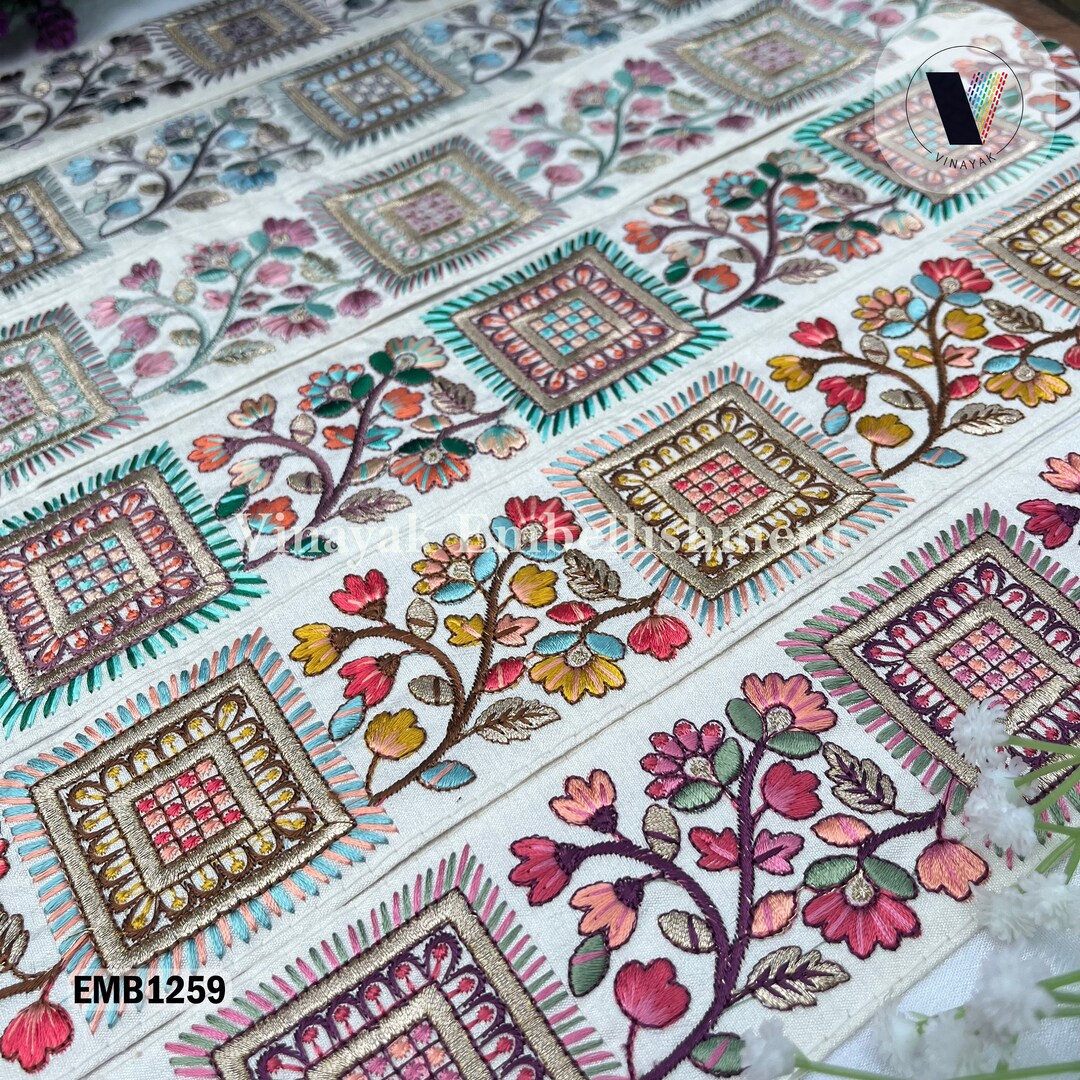 6.5 Cm Multi Color on White Embroidery Sari Fabric Trim Jewelry Pouch Making Hand Bag Strap Trim ...