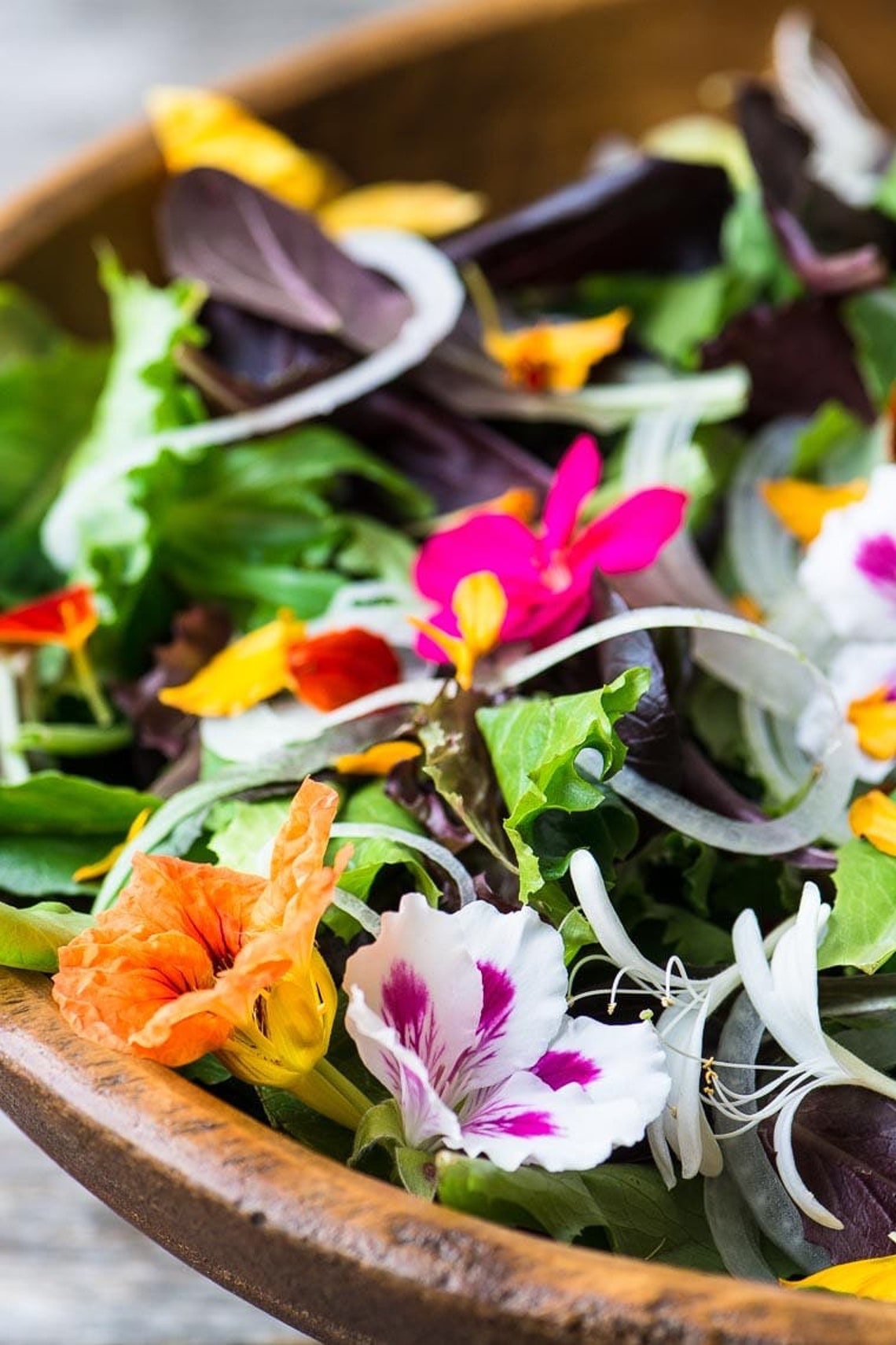 50 Seeds Organic Edible Flower and Herbs Mix Pansies, Cornflowers ...