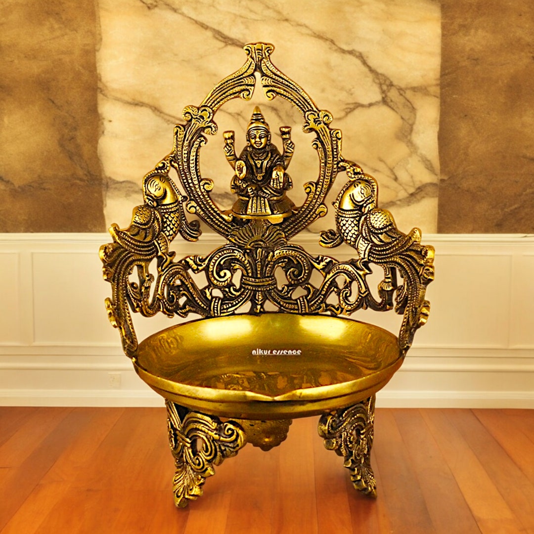 Laxmi Brass Peacock Urli Diya Lamp With Beautiful Stone Work, Laxmi ...