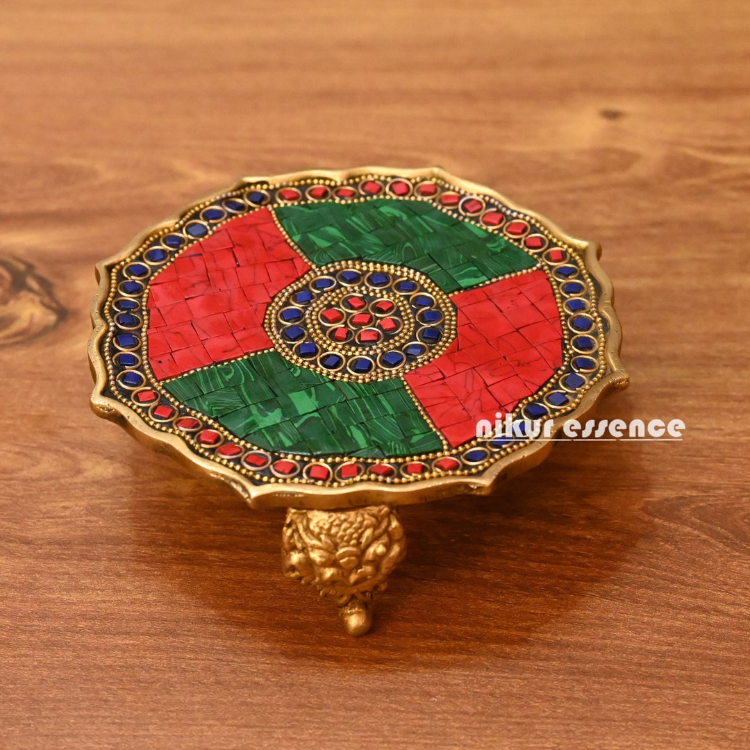 Brass Chawki Idol Stand With Stone Workurli Standelephant - Etsy