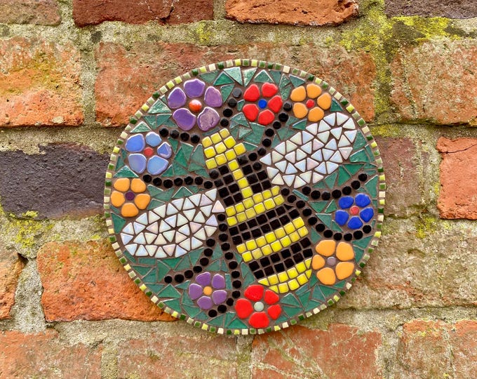 Mosaic Wall Art, Bumblebee Mosaic, Bespoke Art, Garden Art Decor, Bee ...