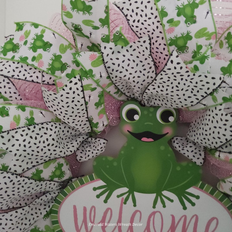 HAPPY FROG WELCOME Wreath, Pink Mesh, Daisy, Spring, Summer, Farmhouse ...