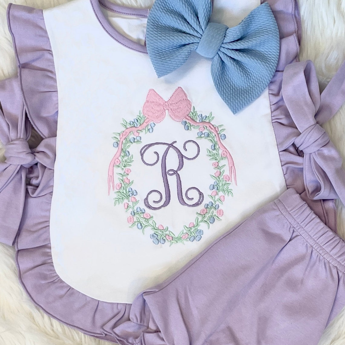 The Claire Heirloom Crest Machine Embroidery Design - Etsy