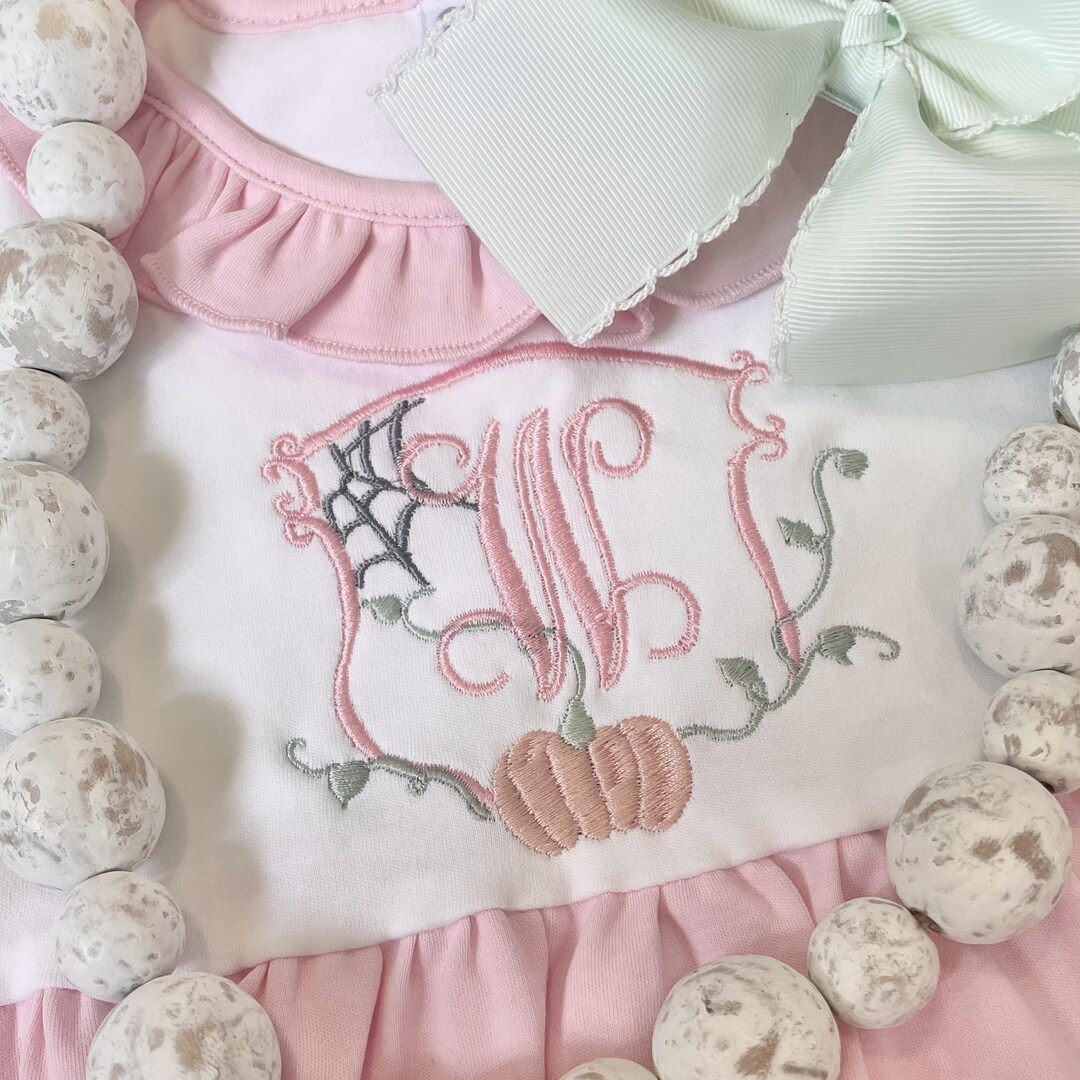 Darling Haunt Crest Machine Embroidery Design Halloween Spooky Children ...