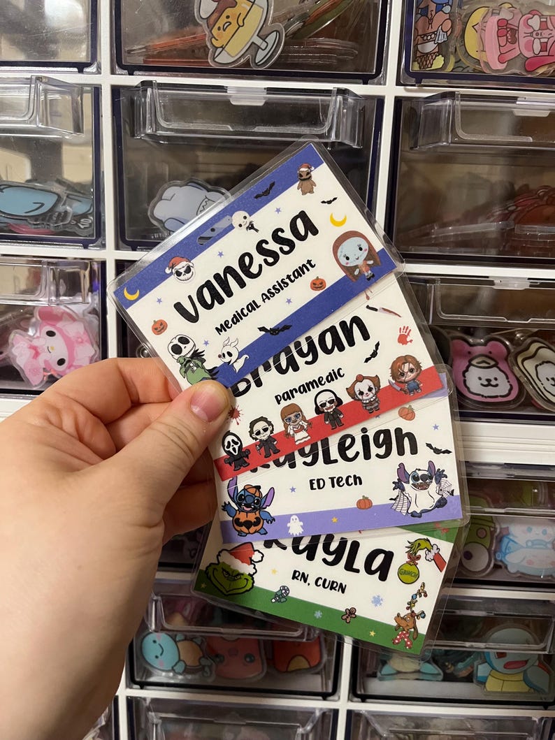 HOLIDAY - Cute Custom Badge Name Tags - Etsy