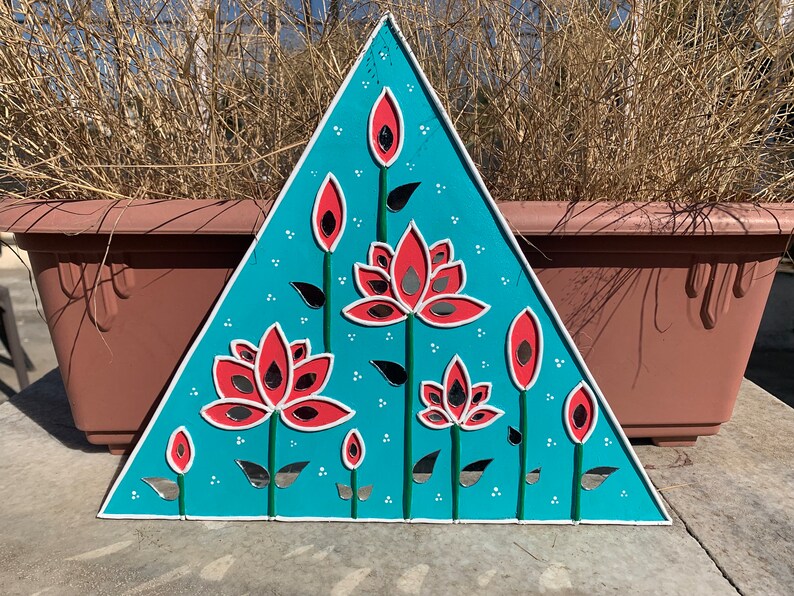 Pichwai Lotus Wall Hanging, Lippan Art Wall Art, Clay and Mirror Wall ...