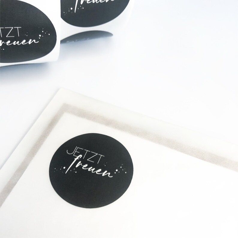 Aufkleber Jetzt freuen runder Sticker ab 10 Stück - Etsy.de