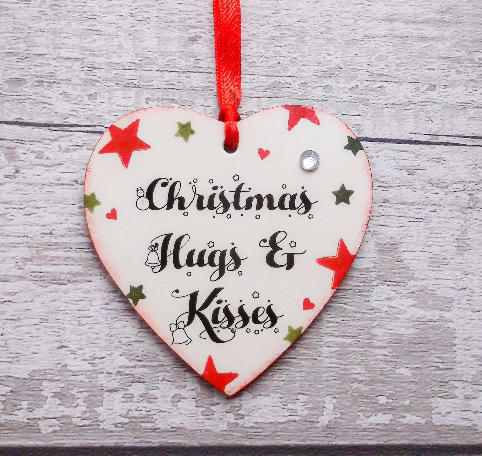 Christmas Hugs and Kissess Wooden Gift Heart Plaque/Sign | Etsy
