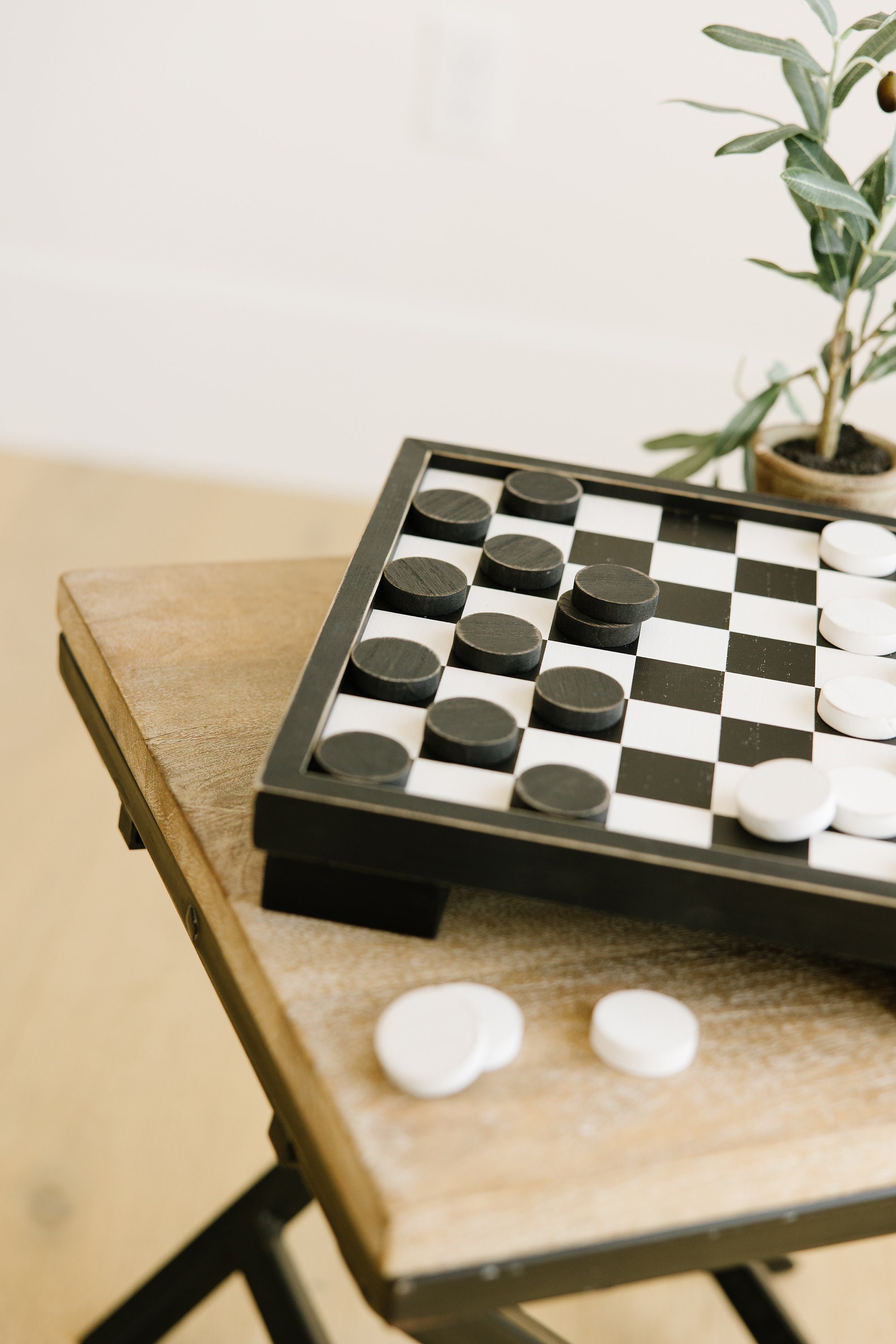 Wood Checkers Box - Black & White - Etsy
