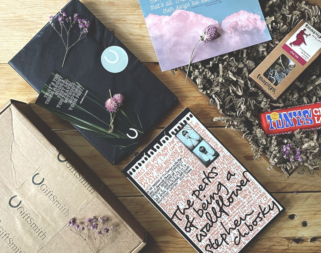 Pre-loved Book Lover Gift Box | the Perks of Being a Wallflower ...
