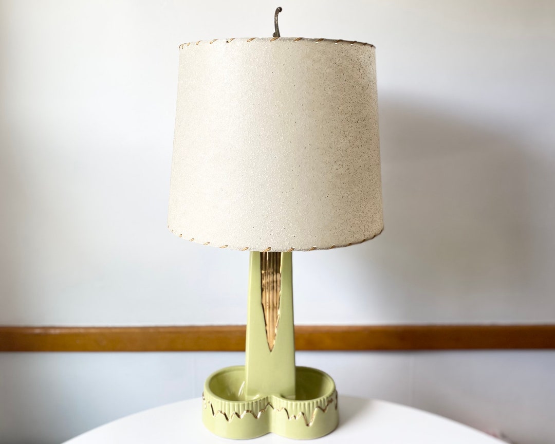 1950s Vintage Atomic Avocado Gold Table Lamp Mid Century Modern Green ...