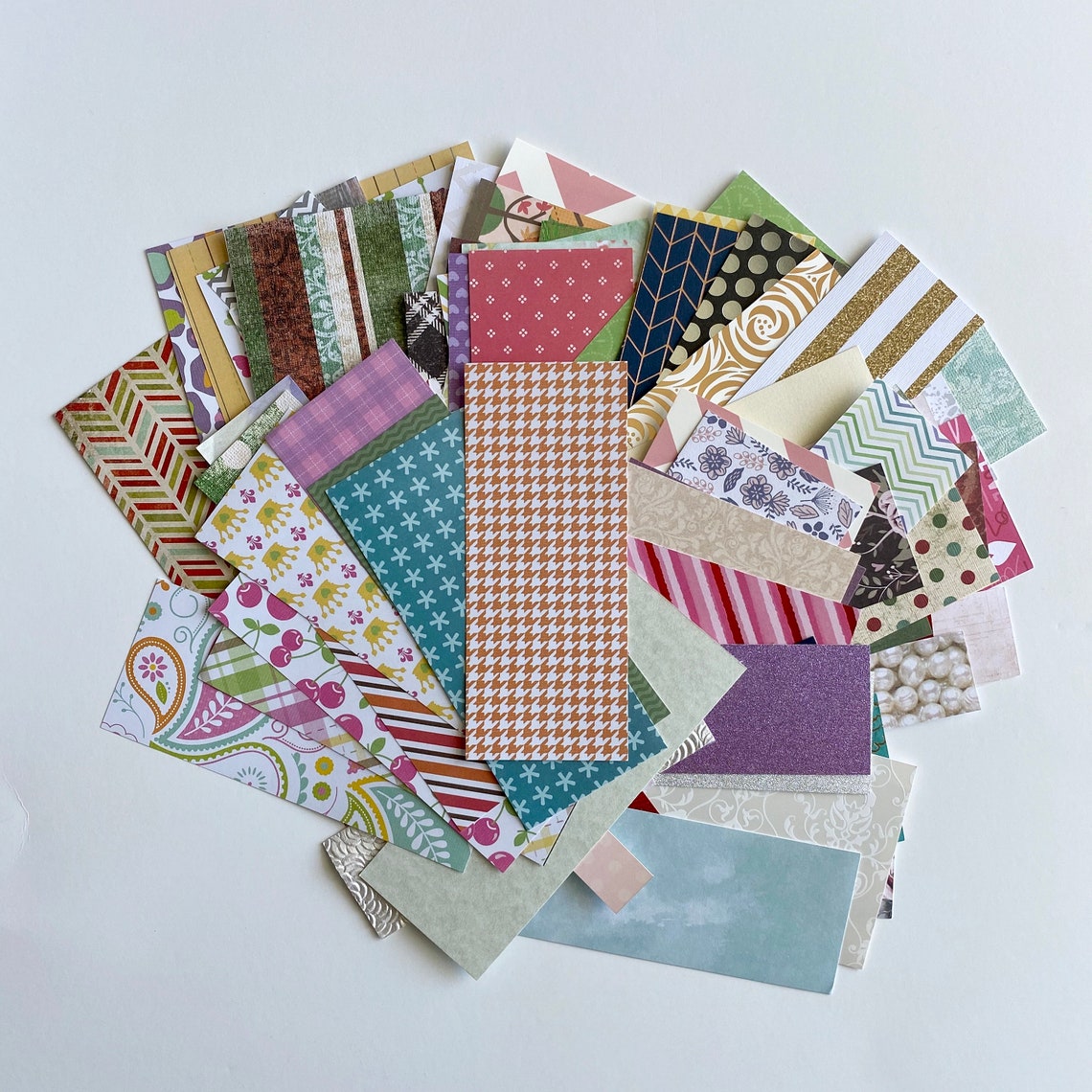 100 Scrapbook Paper Pieces: Ephemera Card Making Craft Bundle - Etsy