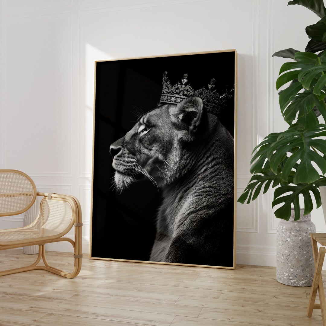 Black and White Queen Lioness Print Poster Wall Art A1 A2 A3 A4 A5 A6 ...