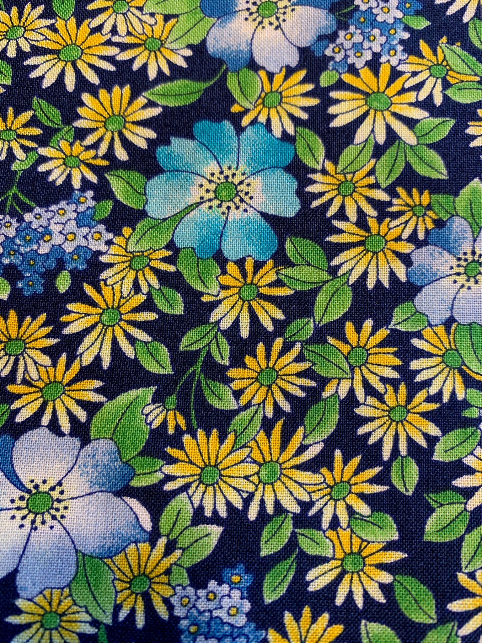 1/2 Yd Concord Fabrics Flowers & Daisies Cotton Fabric | Etsy