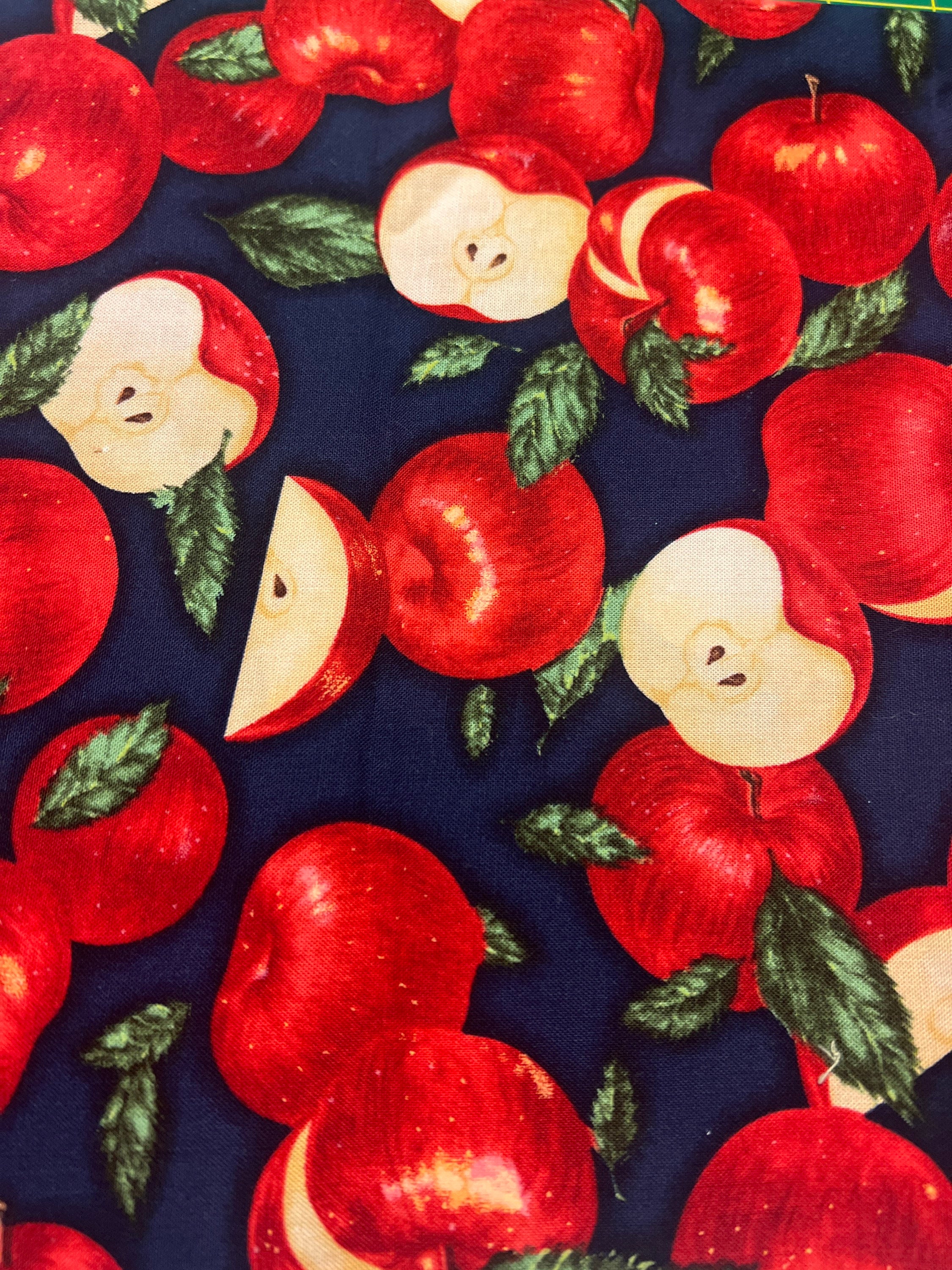 1/2 Yd Vintage Allover Apple Print Cotton Fabric 1721 - Etsy