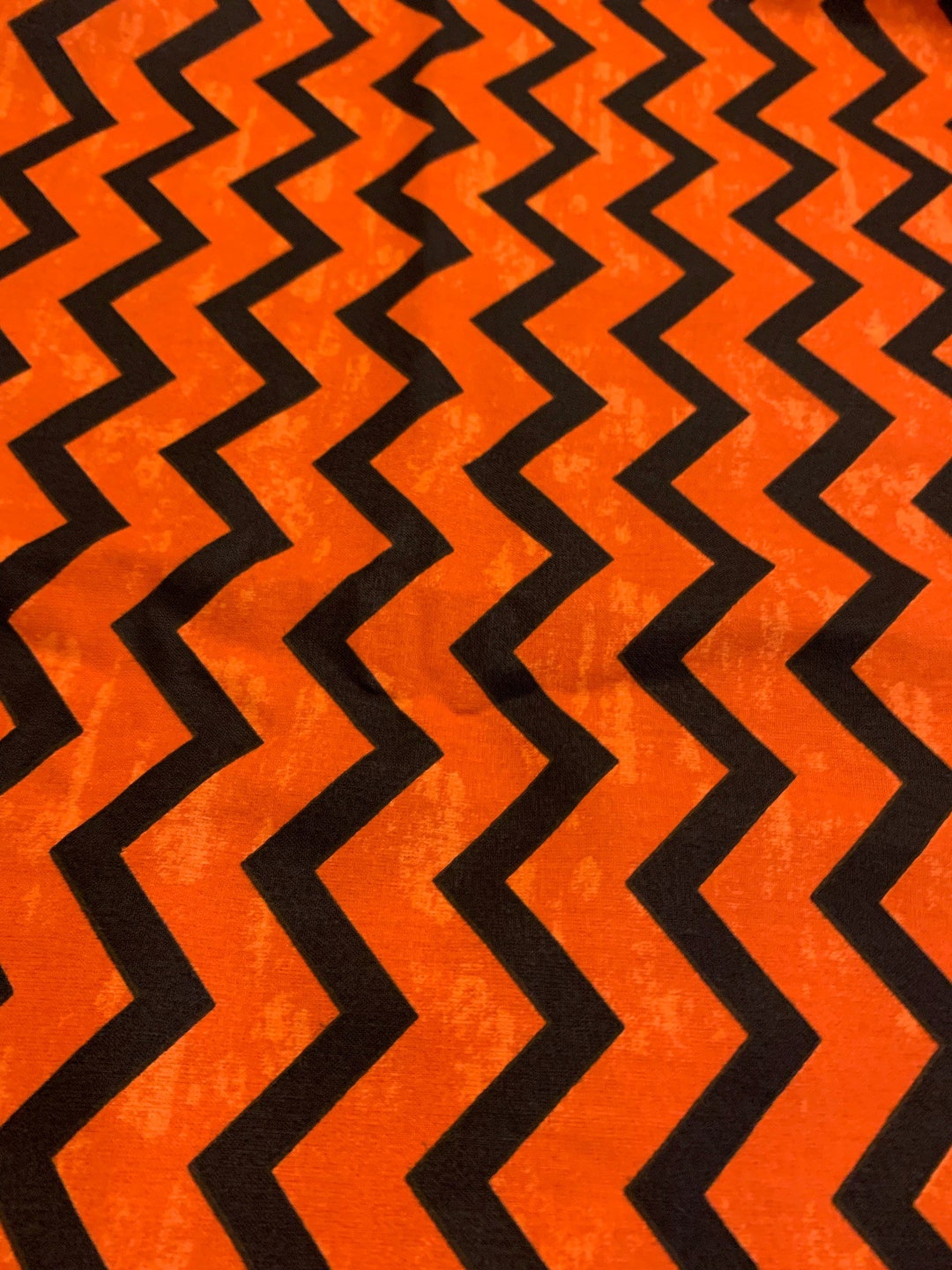 1 2 Yd Halloween Chevron Stripe Print Cotton Fabric By Springs Etsy