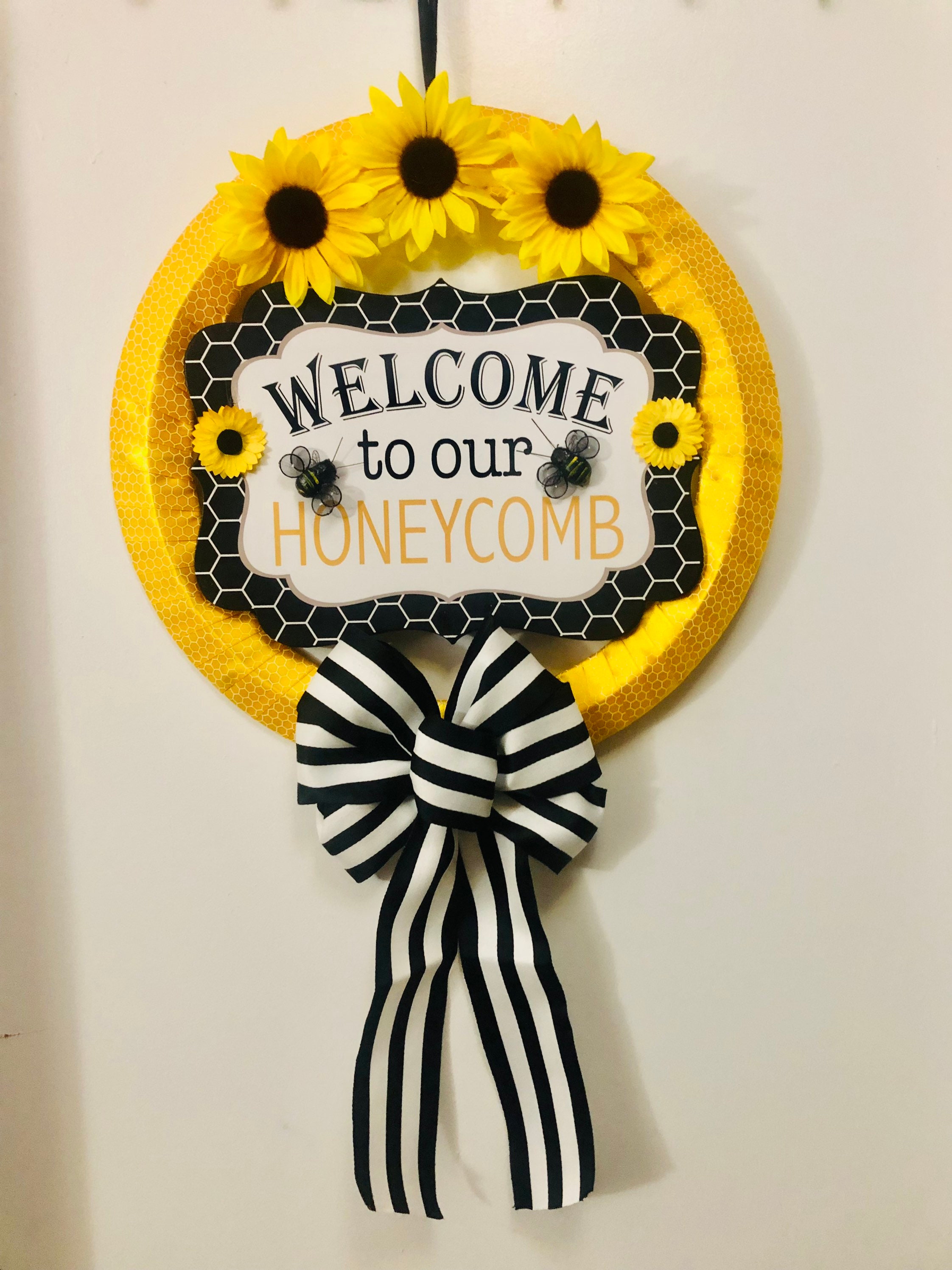 Bees Welcome to Our Honeycomb Wreath - Etsy