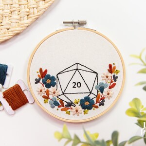 DND Floral D20 Embroidery Design | RPG Embroidery Pattern | Dice Set ...