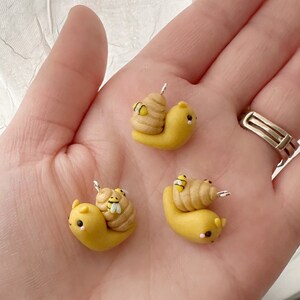 Bee Hive Snail Kawaii Charm- Polymer Clay Charm- Stitch Marker - Etsy