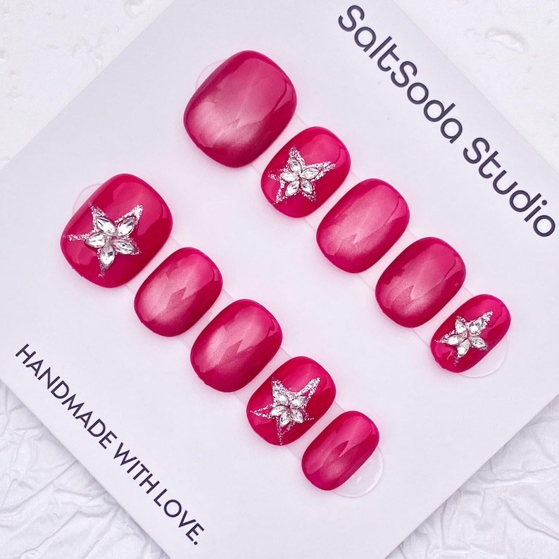 Glitter Crystal Star Handmade Press on Nails: Pink Cat Eye, Short Round ...