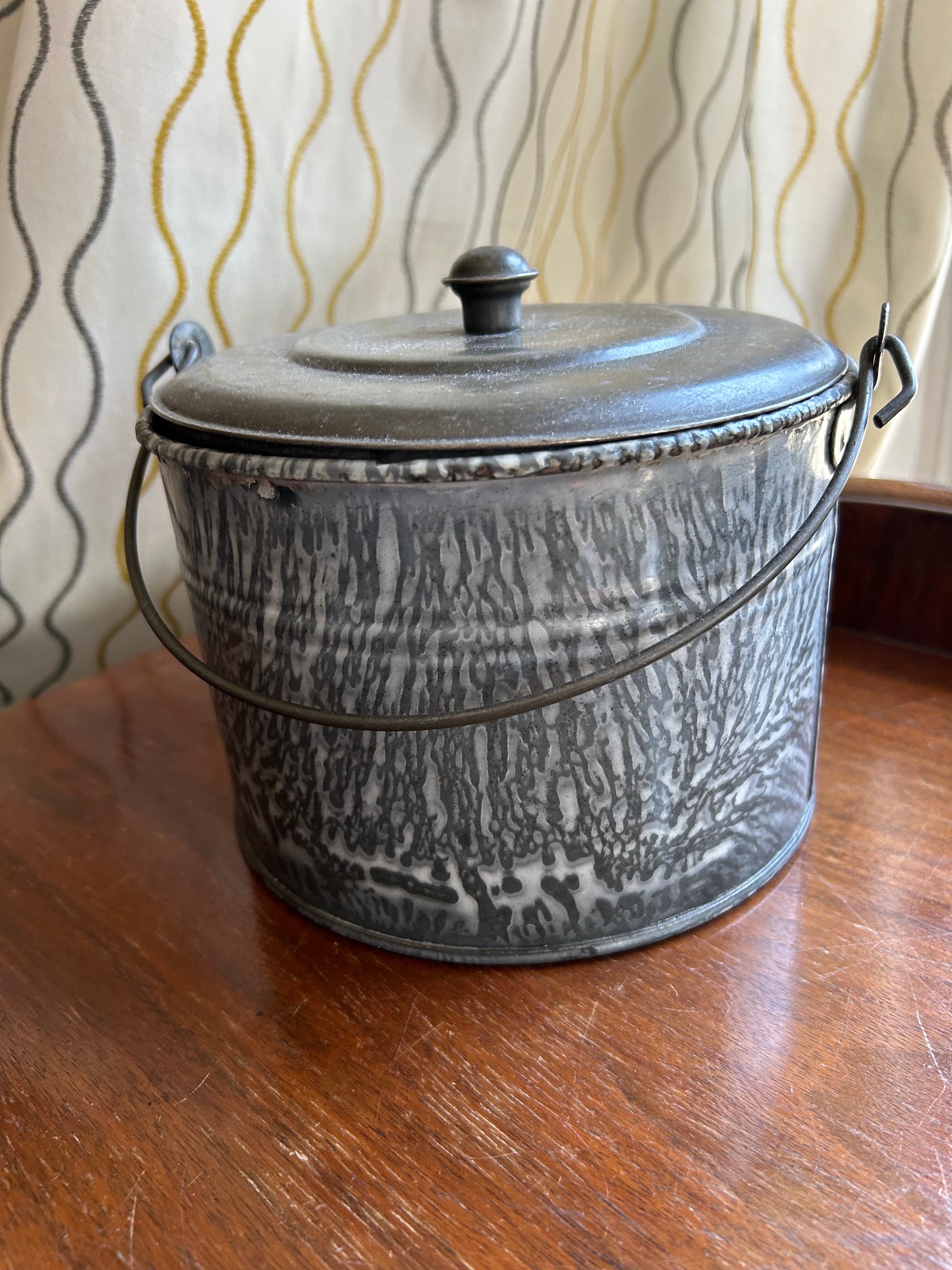 Vintage Enamel Pail With Lid Lunchpail - Etsy