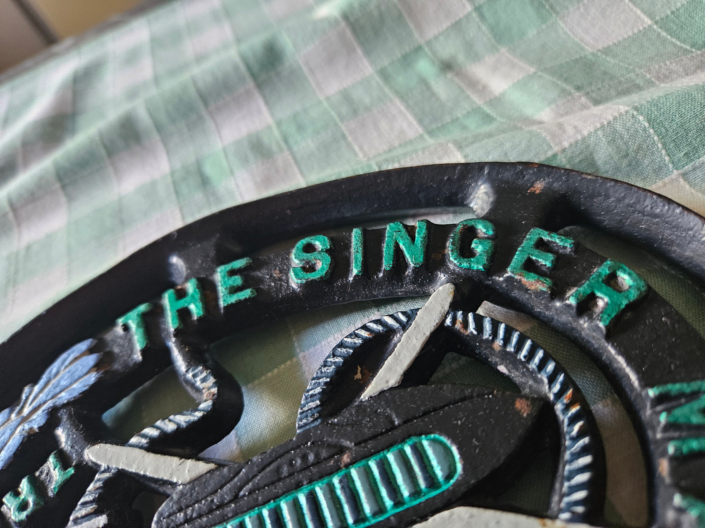 Cast Iron Singer Sewing Machine Design Trivet Teapot Serving - Etsy