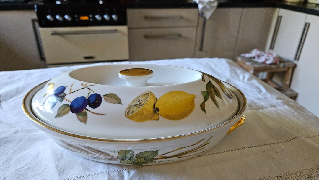 Vintage Royal Worcester Porcelain Oval Serving Dish Oven to Table Ware ...