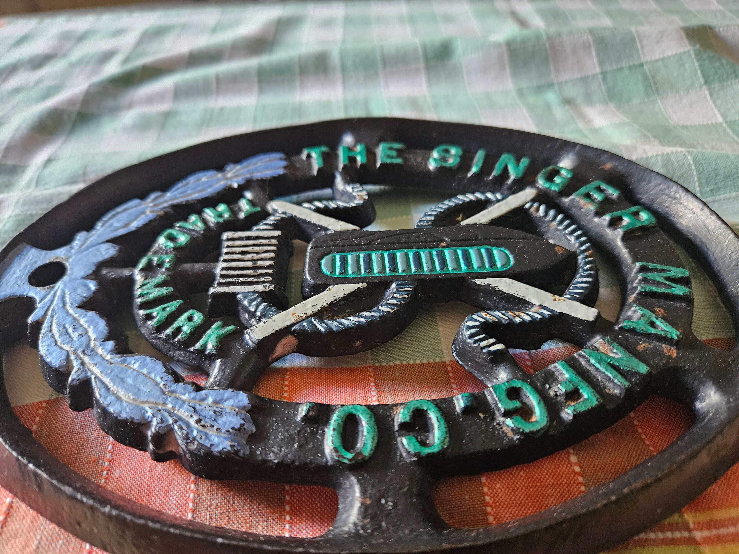 Cast Iron Singer Sewing Machine Design Trivet Teapot Serving - Etsy