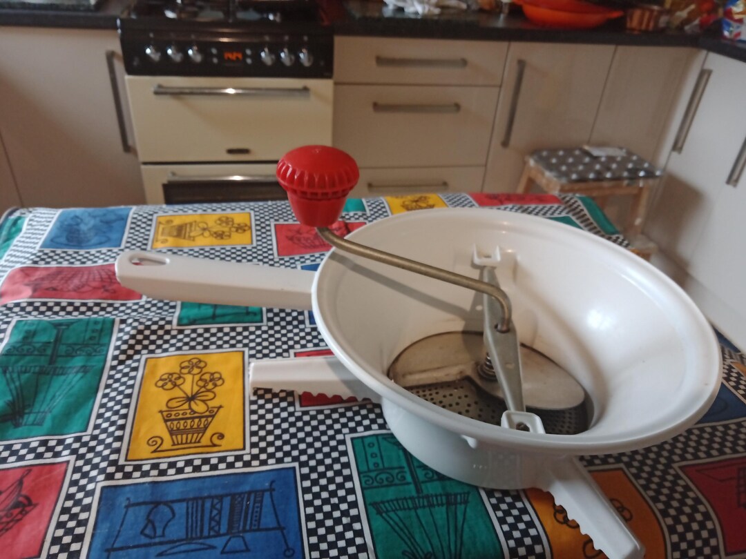 Vintage Plastic Food Mill Moulin Legumes Size 2 Made in France Legs to ...