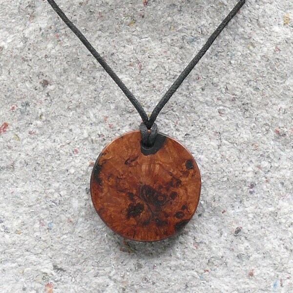 Round Wood Pendant - Etsy