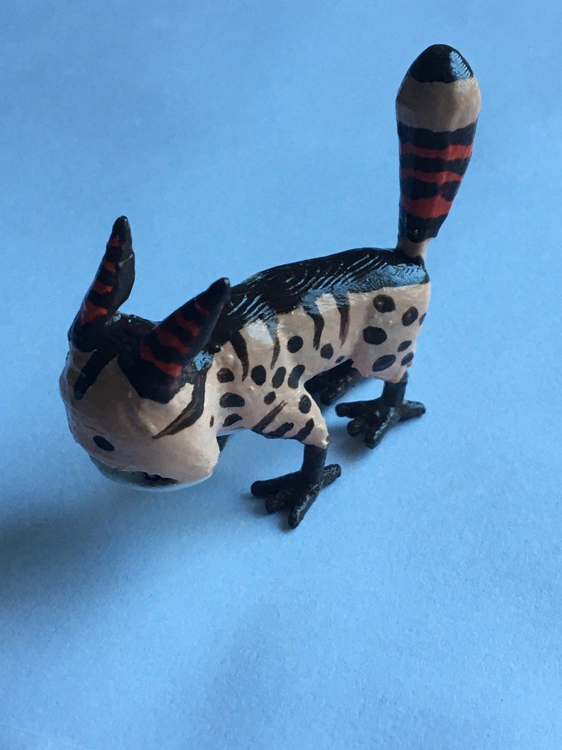 3D Printed Loth Cat / Tooka Cat Figure - Etsy