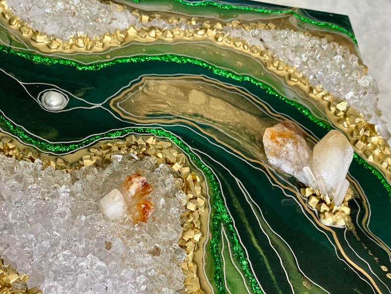 Green & Gold Geode Art Geode Painting Resin Geode Art With - Etsy