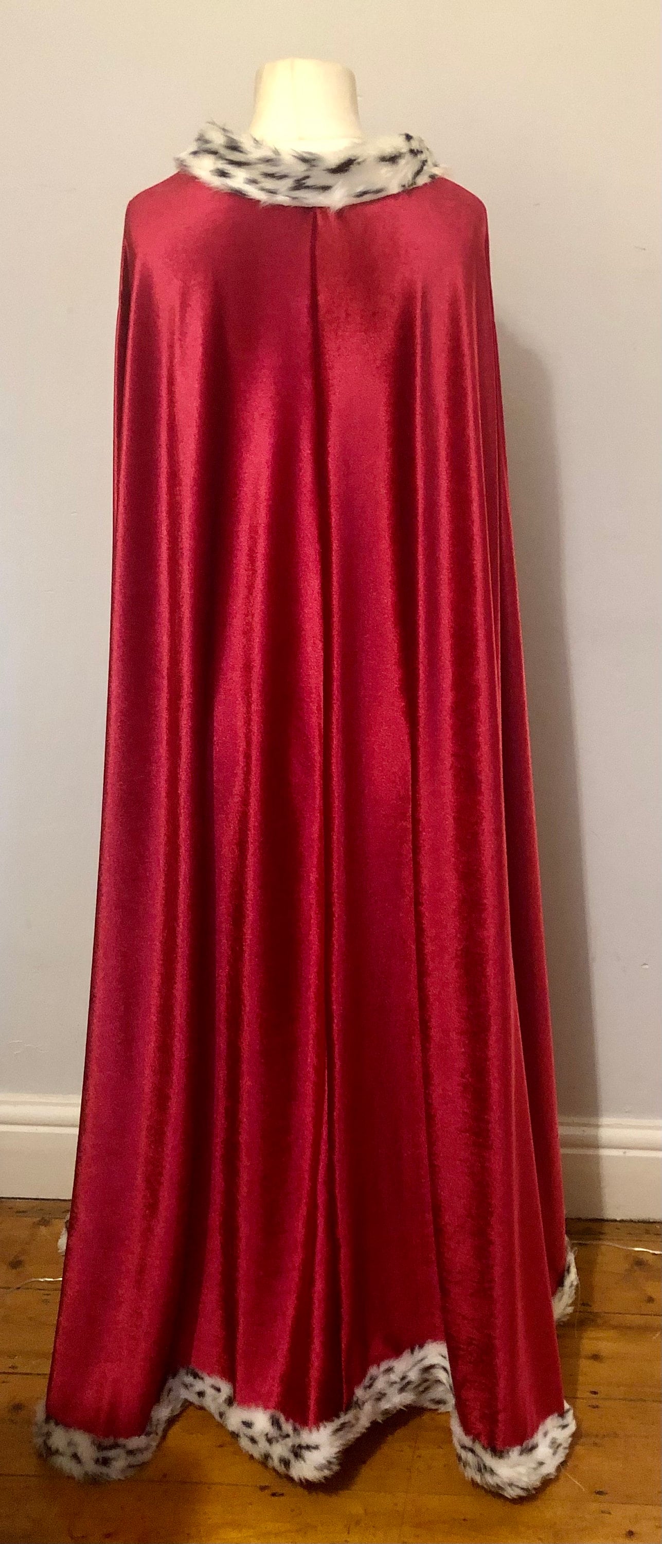 Red Velvet Luxury Cloak With Faux Fur Ermine Trimming , Goddess Cloak ...