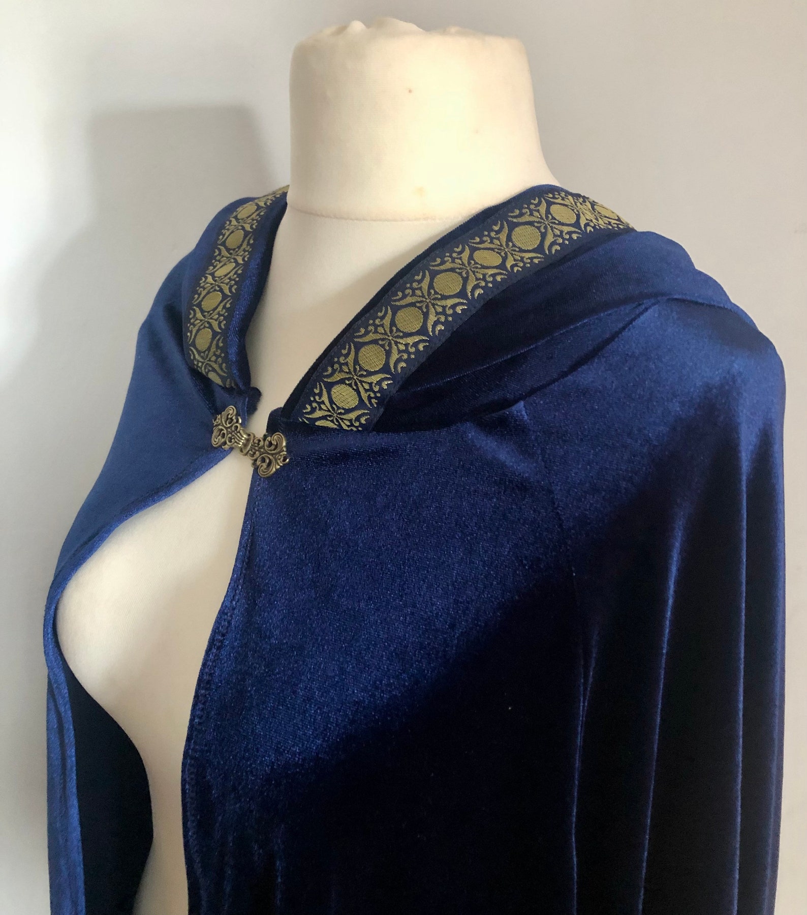 Navy Blue Velvet Wedding Cloak/cape With Hood and Blue /golden Trimming ...
