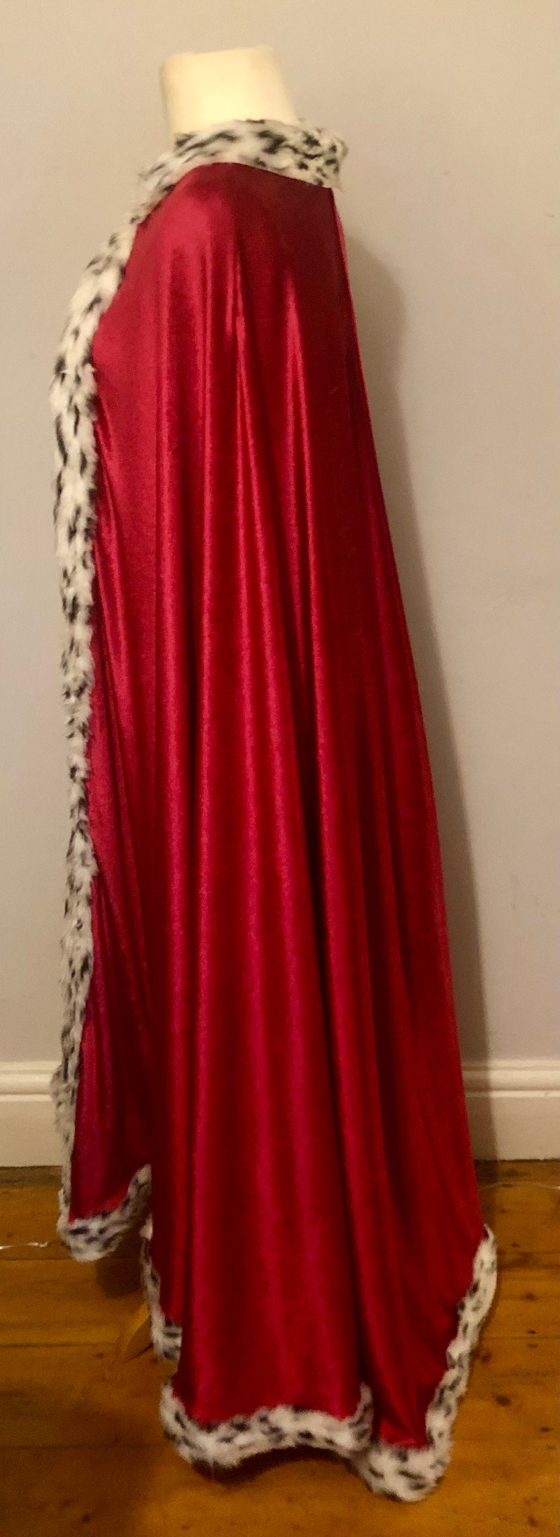 Red Velvet Luxury Cloak With Faux Fur Ermine Trimming , Goddess Cloak ...