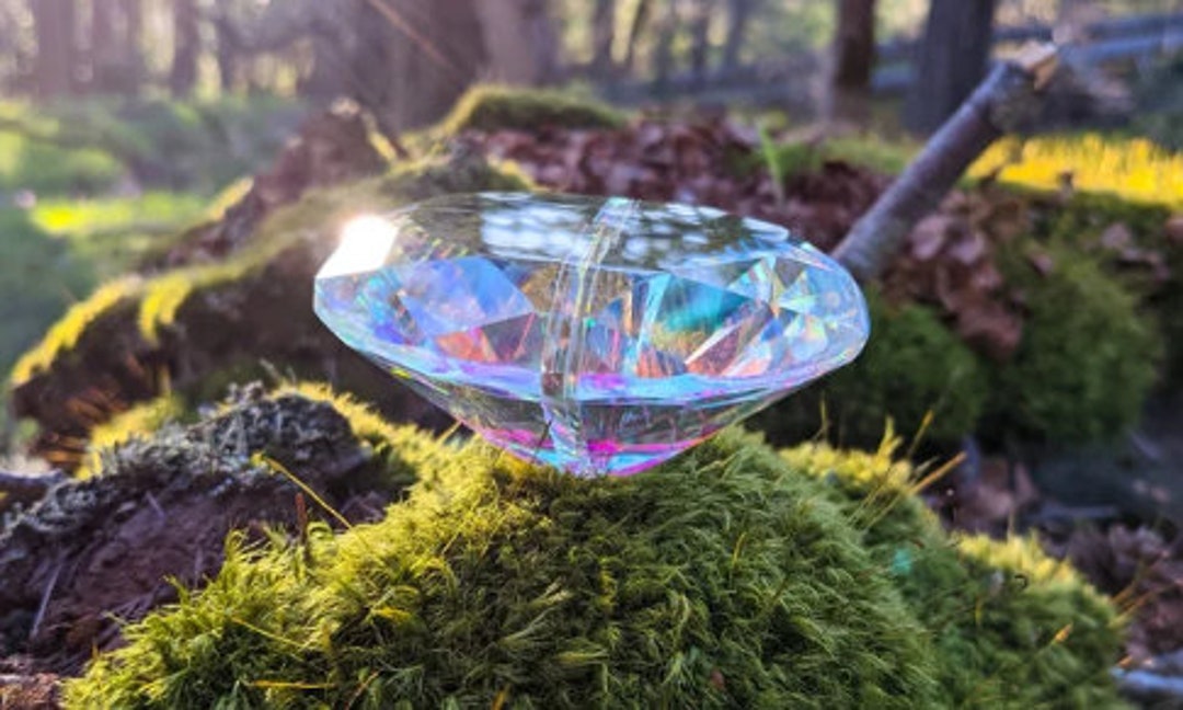 Polychroic Diamond: Rainbow Light Sculpture - Etsy