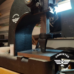 Unminted Magnetic Quick-change Metal Stamping Jig | Arbor Press Ram ...