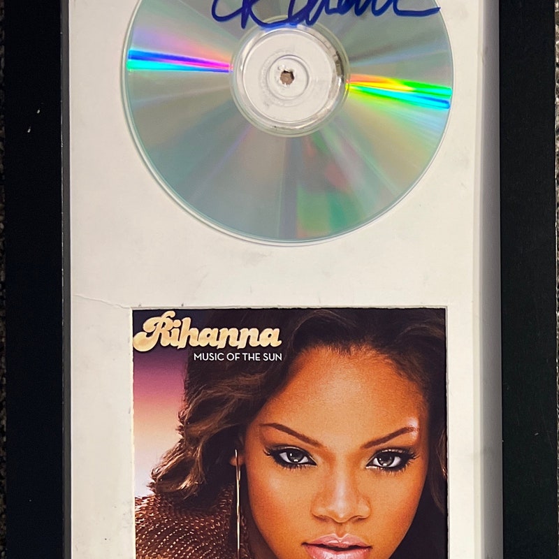Rihanna Signed Photo - Etsy