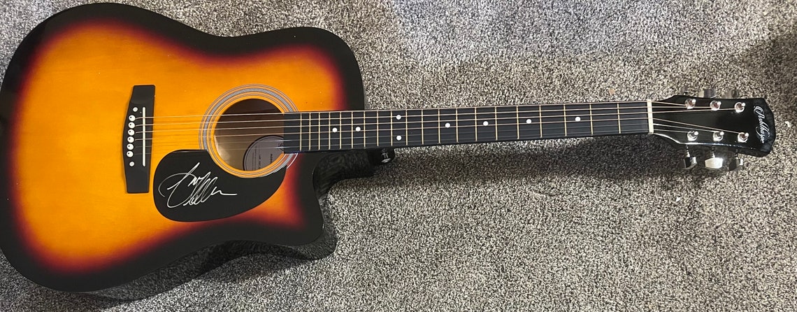 Jason ALDEAN Signed Sunburst Acoustic Guitar - Etsy