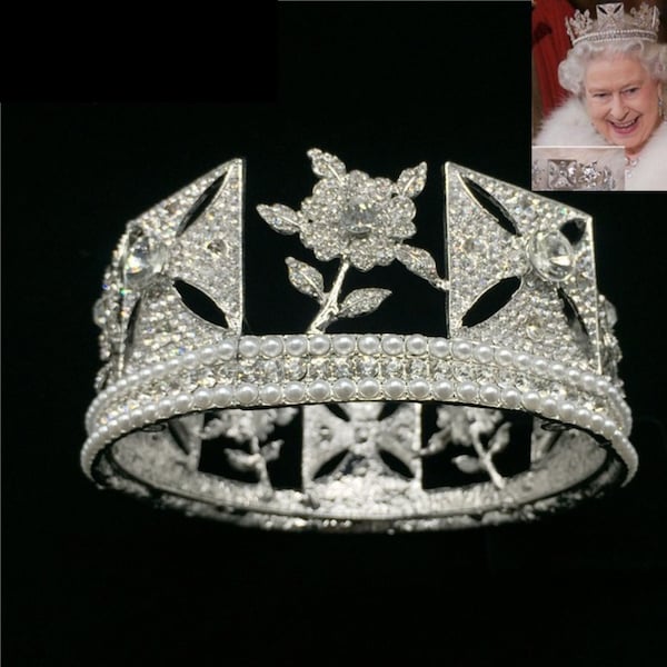 Royal Replica Tiara - Etsy