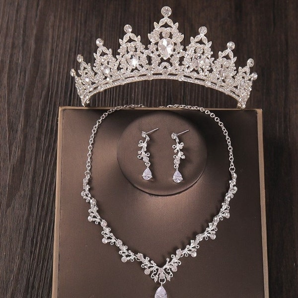 Bridal Tiara - Etsy