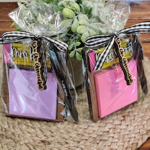 Sticky Note Holder Pencil | Present | Desk | Teacher | Appreciation ...