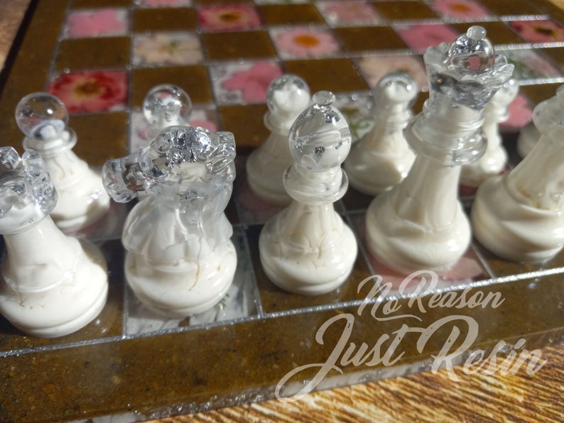 Made to Order Resin Flower Chess Set Real Flowers Pick Your - Etsy