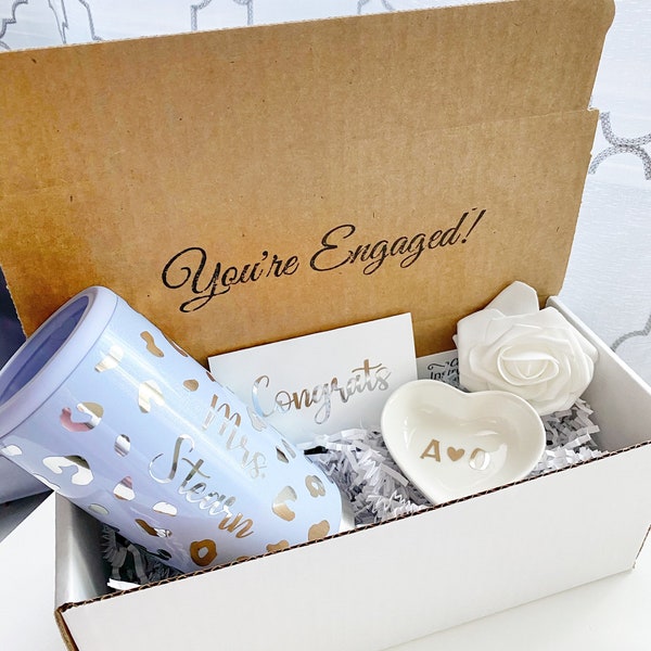 Engagement Gift Box for Bride - 60+ Gift Ideas for 2024