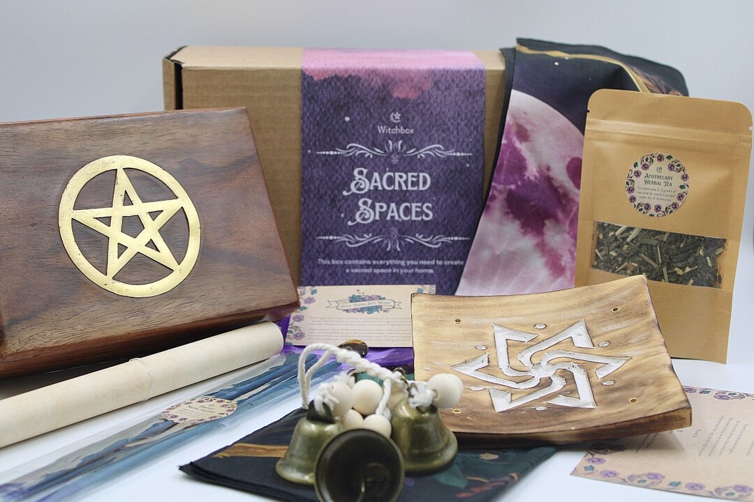 Sacred Spaces and Altars Gift Box Witchbox - Etsy