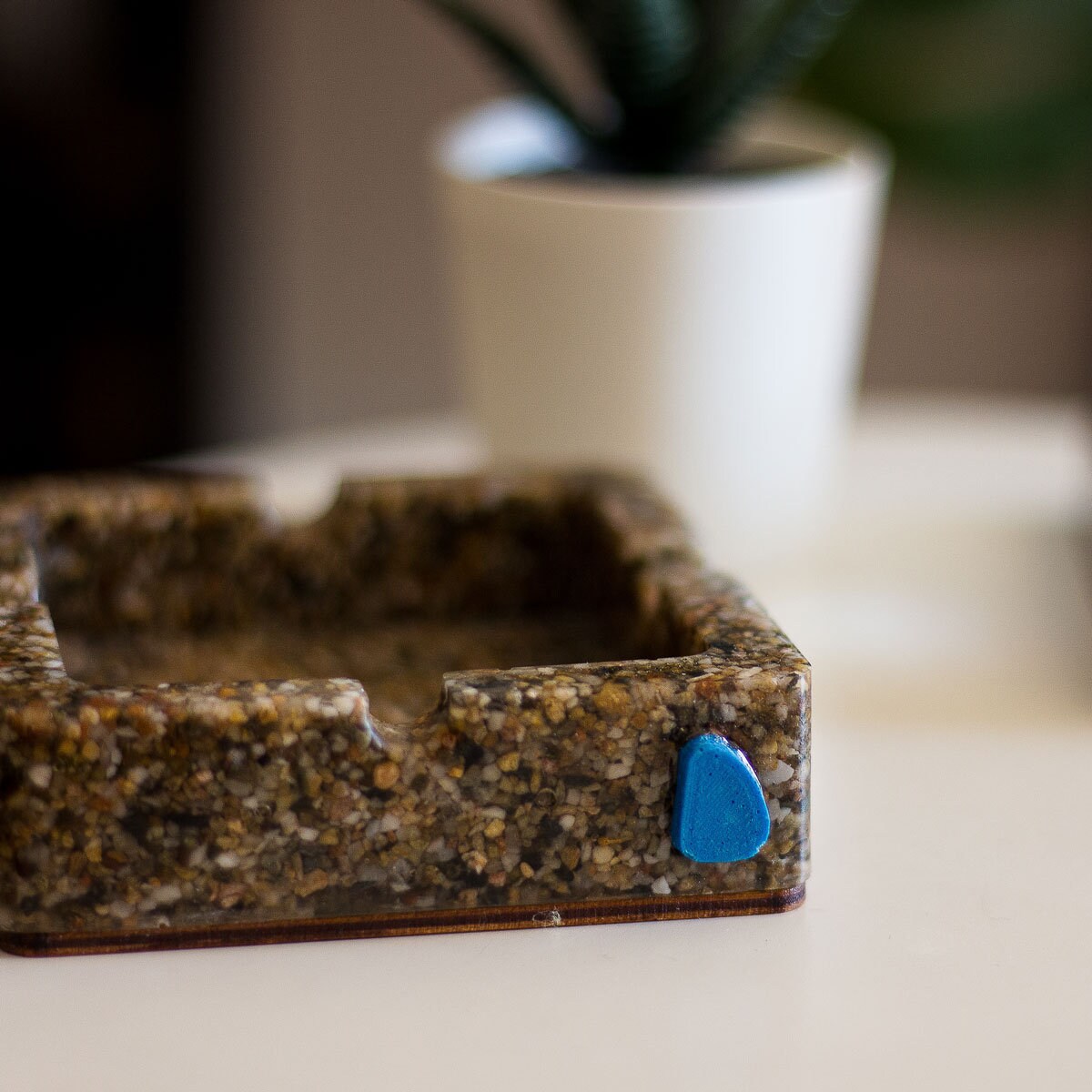 Handmade mosaic ashtray in a square shape with wooden base - Etsy 日本