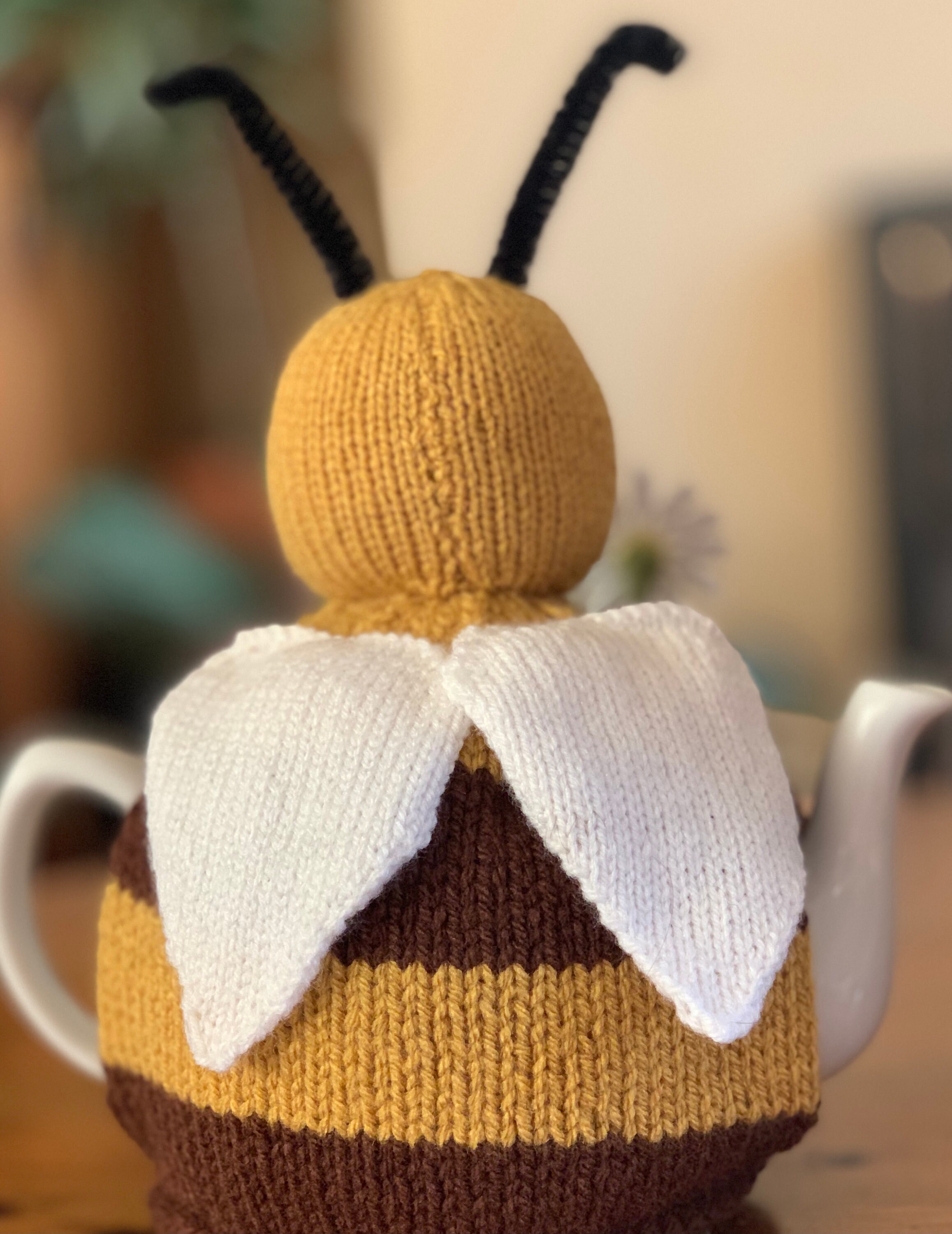 Tea Cosy Knitting Pattern. PDF Digital Download. Bee Happy Tea Cosy ...