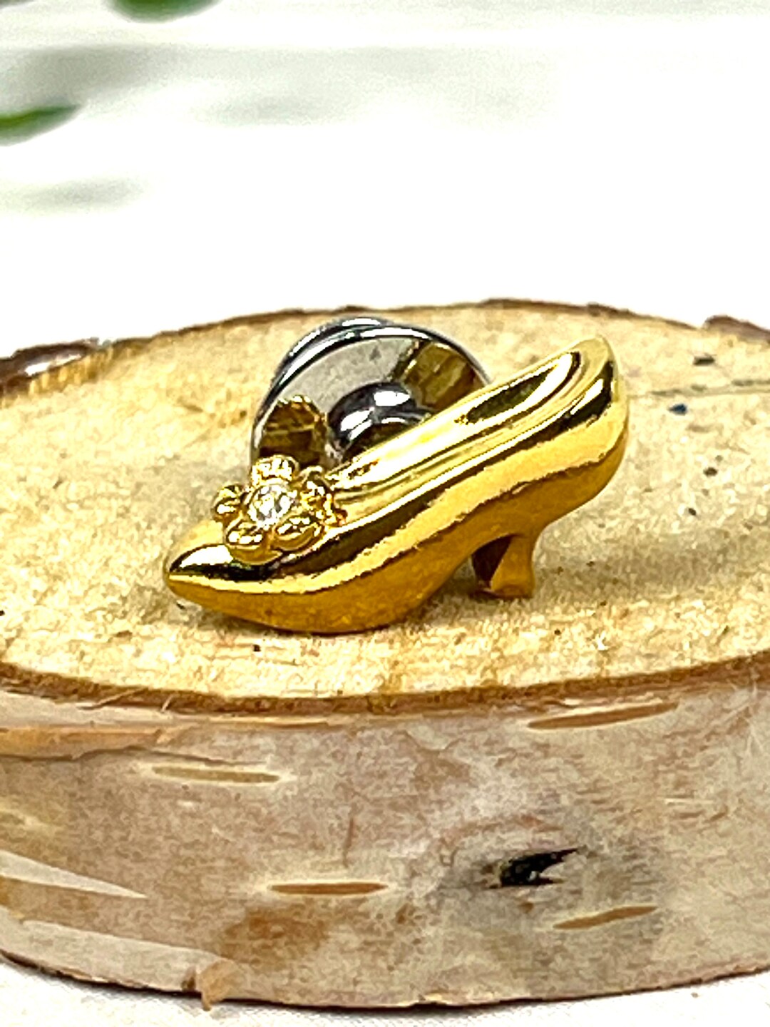 Vintage Avon Lapel Pin: Gold Tone Rhinestone High Heel Shoe - Etsy